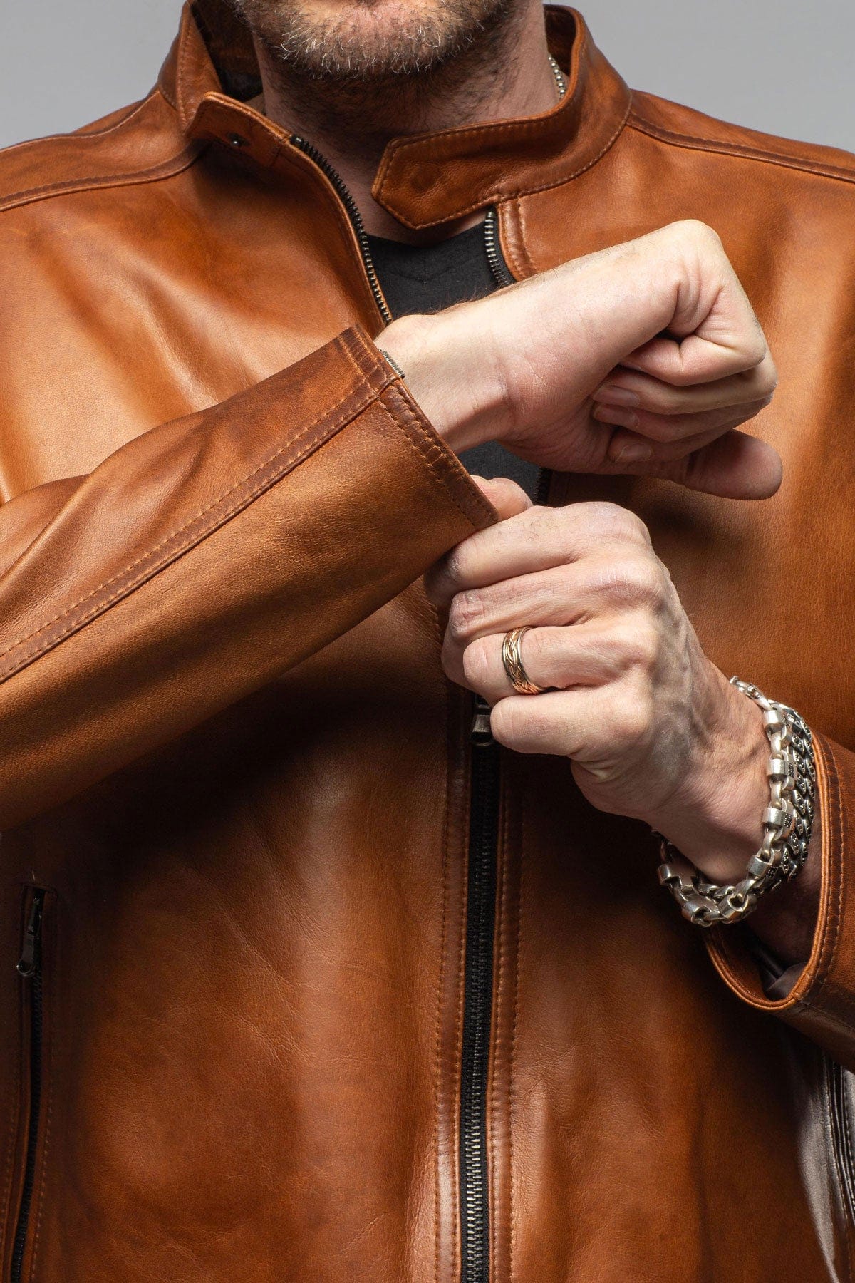 Axel's of Vail | Luxury Clothing For Men & Women – AXEL'S