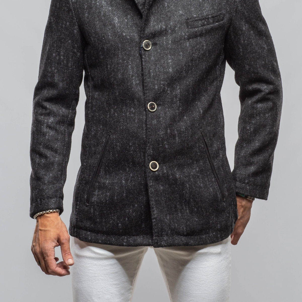 Robert Comstock Tasman II Topcoat With Croc Trim In Graphite – AXEL'S