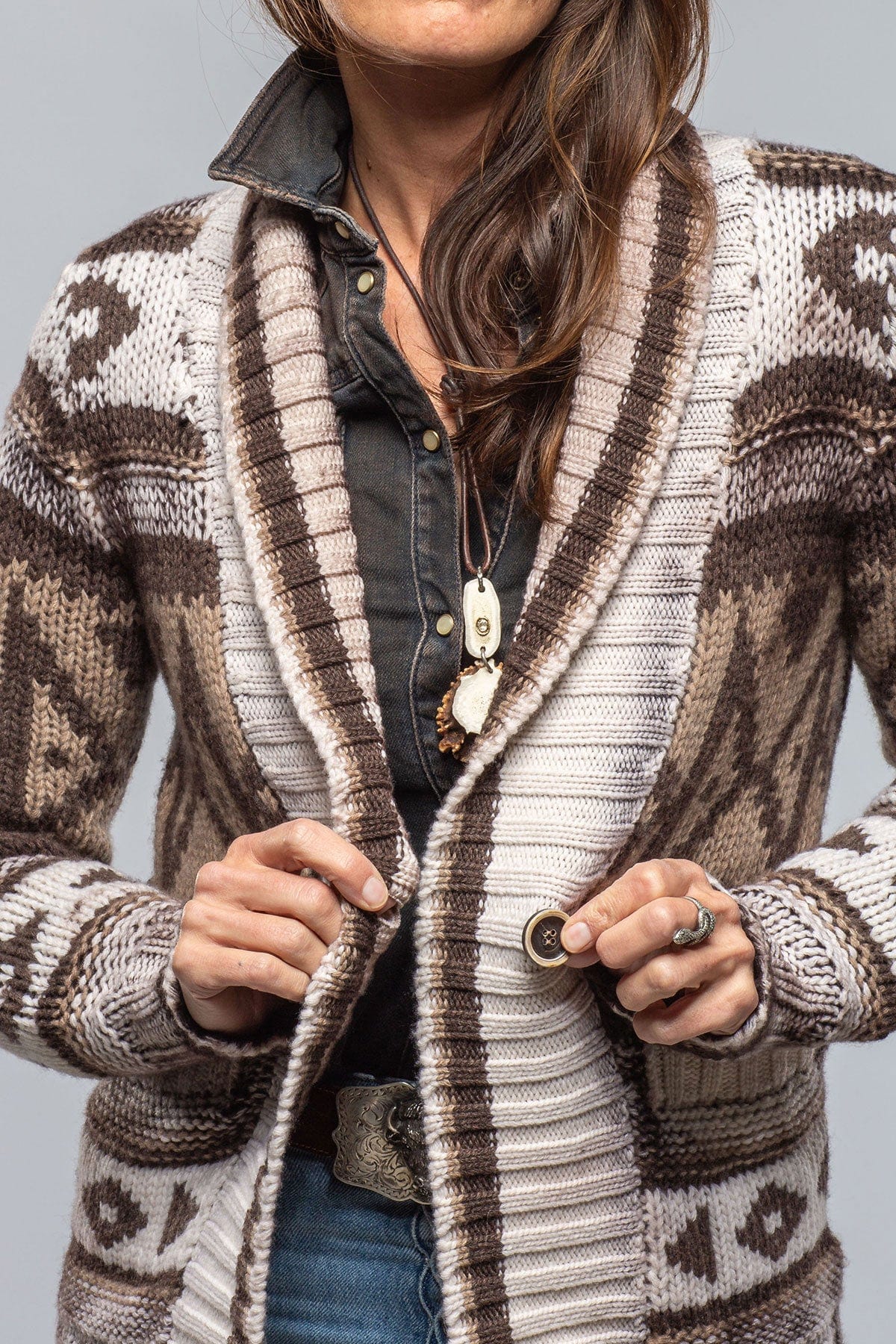 Sweaters – AXEL'S