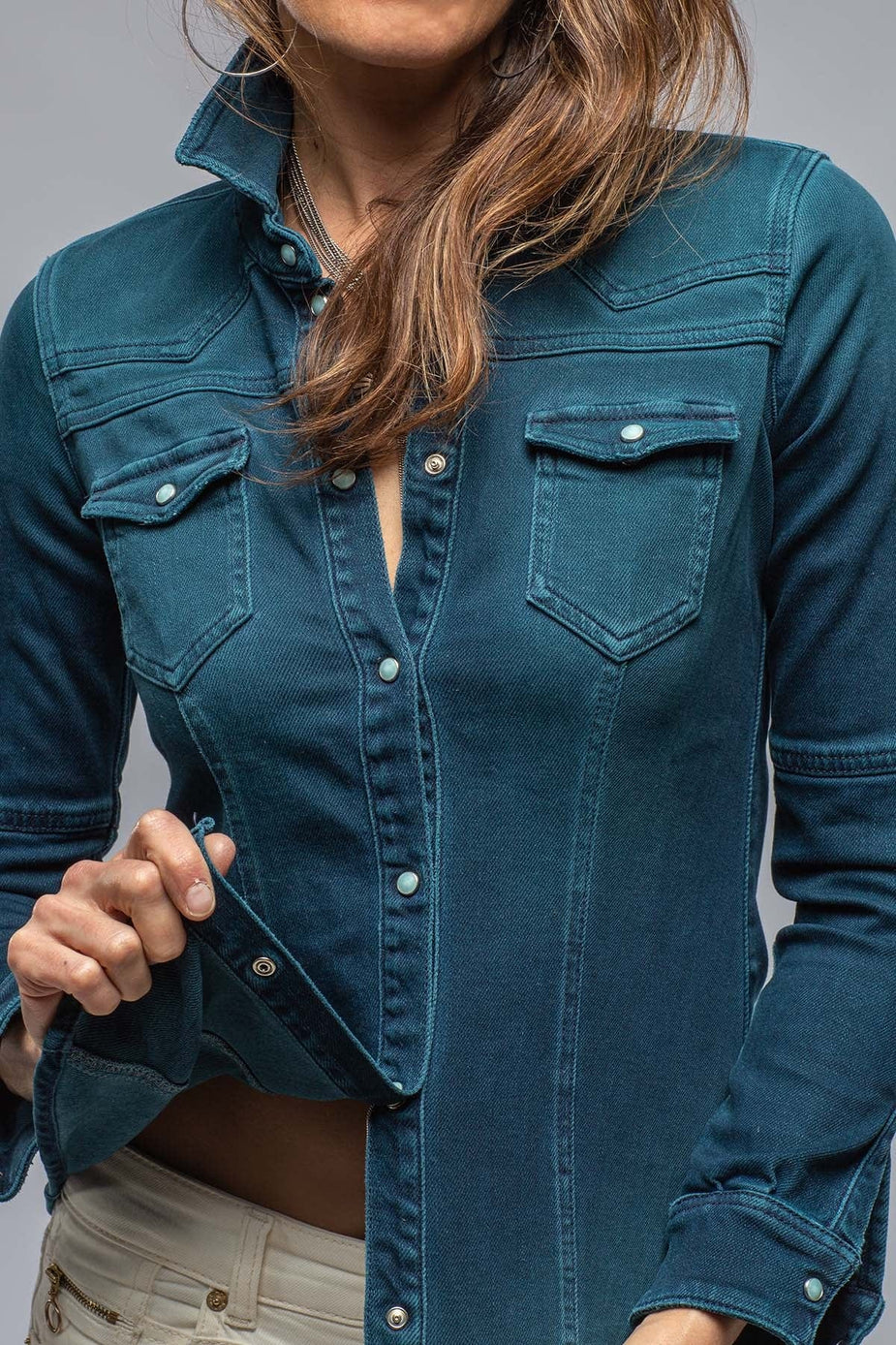 Women's Denim Snap Shirts – AXEL'S