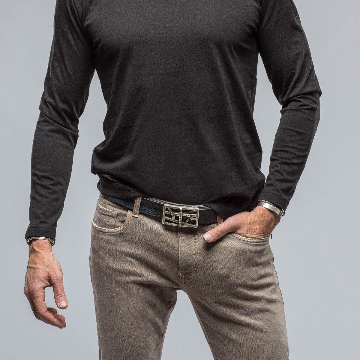 Georg Roth Brea LS Crew in Black – AXEL'S